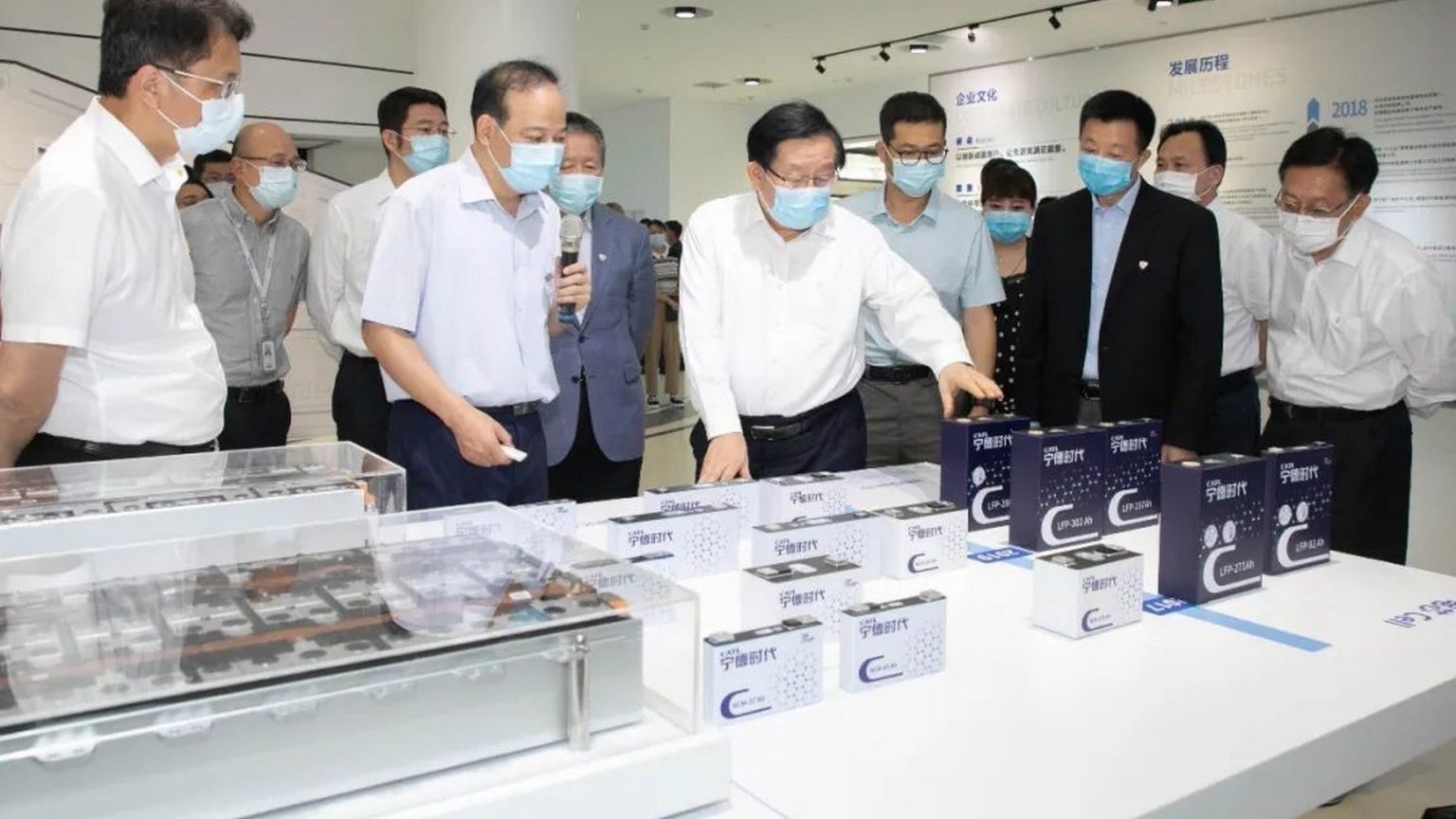 แบตเตอรี่เหนือกว่า Tesla 4680 CATL เปิดตัว CTP 3.0 วิ่งไกล 1,000 กม. ...