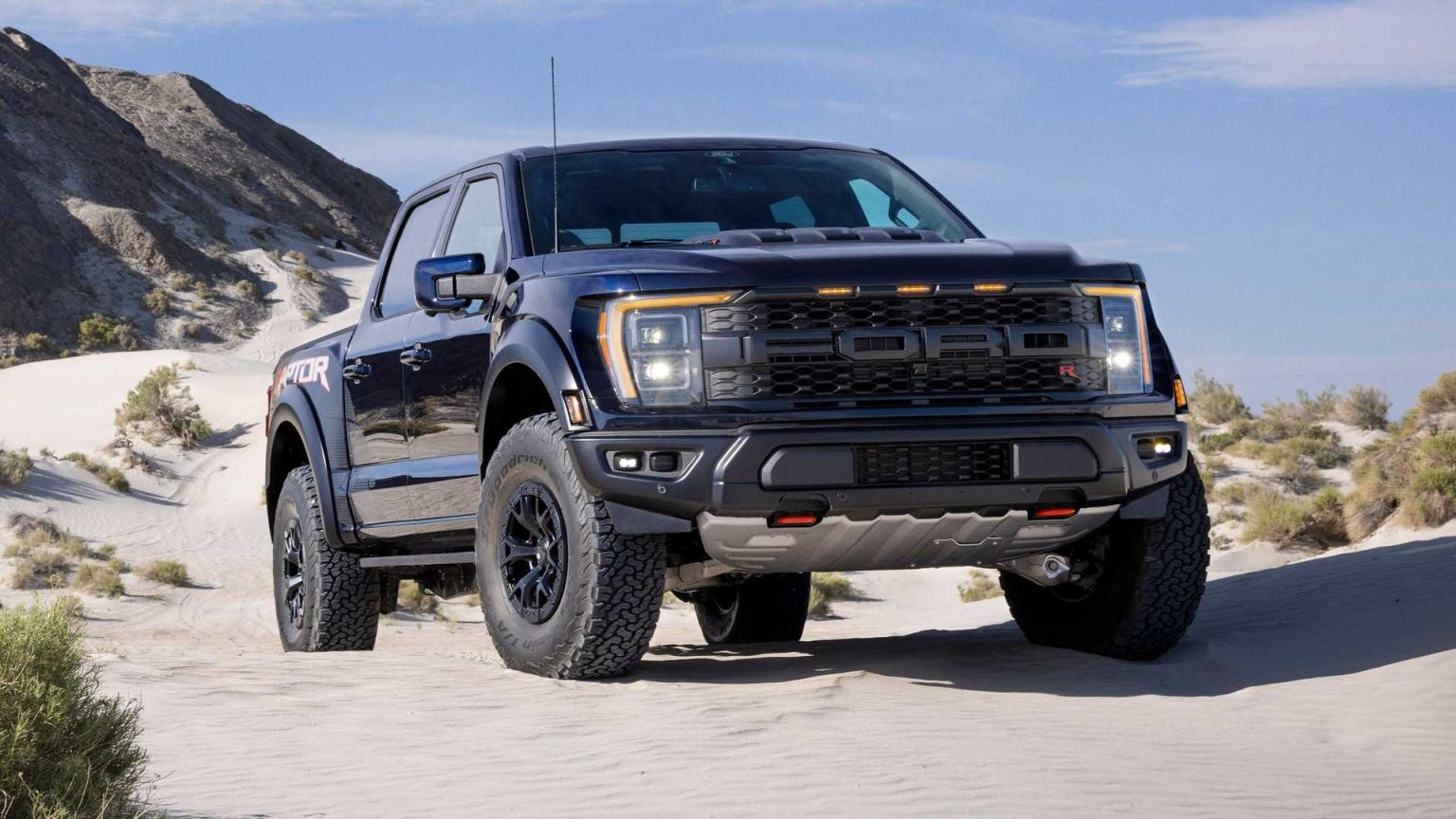 เปิดตัว Ford F-150 Raptor R 5.2T V8 760 แรงม้า จาก Shelby GT500 - รถ ...