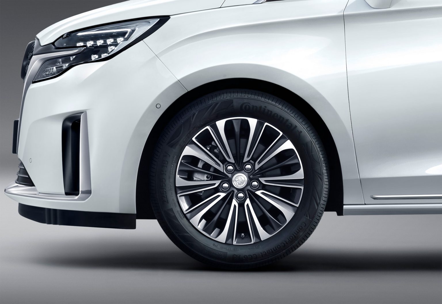 Buick GL8 MPV สุดหรู ราคา 1.22 - 2.81 ล้านบาท 2.0T 233 แรงม้า ในจีน ...