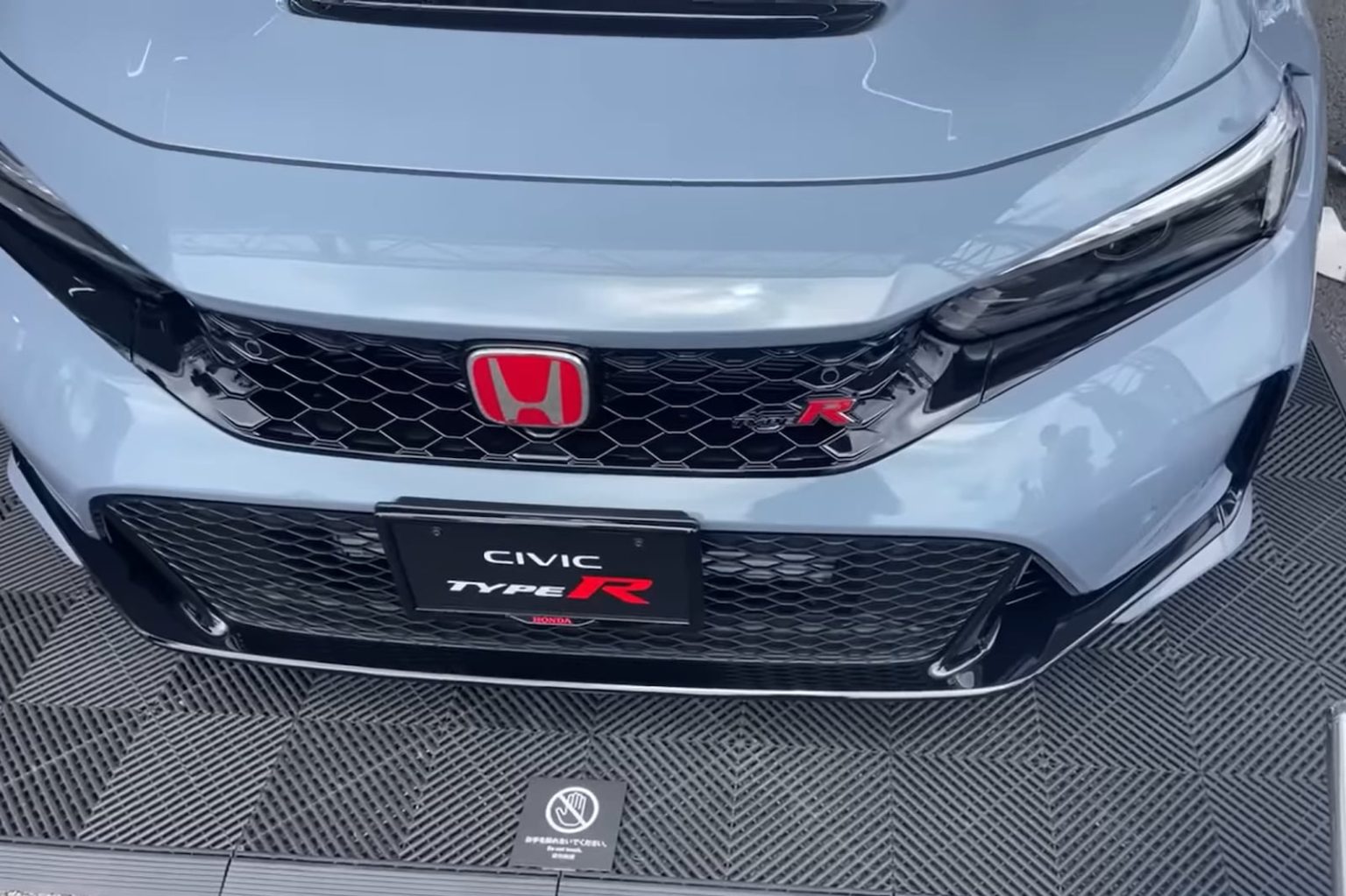 เผยภาพ Honda Civic Type R FL5 สีเทา Sonic Grey แต่งพิเศษจากโรงงาน ใน ...