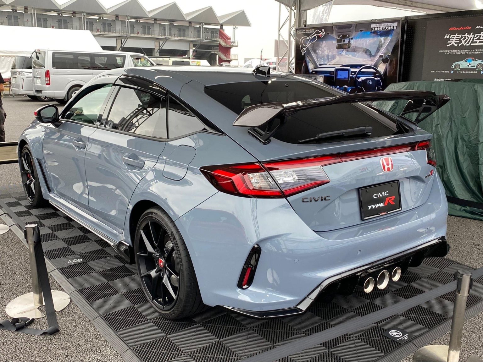 เผยภาพ Honda Civic Type R FL5 สีเทา Sonic Grey แต่งพิเศษจากโรงงาน ใน ...