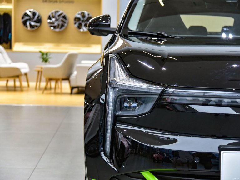 รวมภาพคันจริง Nezha U Pro U-II สีดำ-เขียวแต่งพิเศษ ราคา 688,000 บาท ใน ...