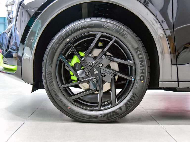 รวมภาพคันจริง Nezha U Pro U-II สีดำ-เขียวแต่งพิเศษ ราคา 688,000 บาท ใน ...