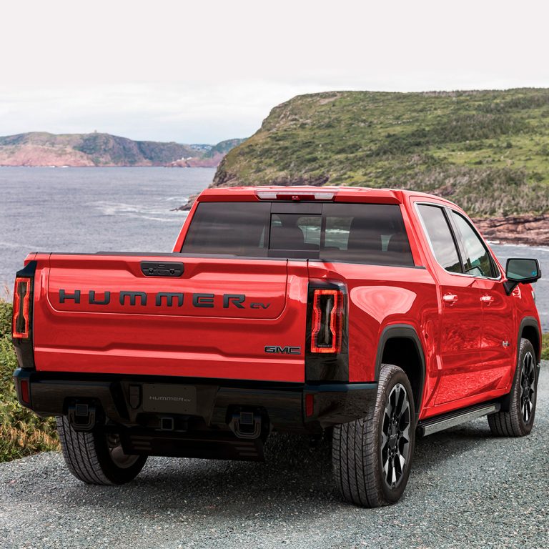 เตรียมสร้าง GMC HUMMER EV กระบะขนาดกลาง เพื่อแข่ง RANGER , HILUX