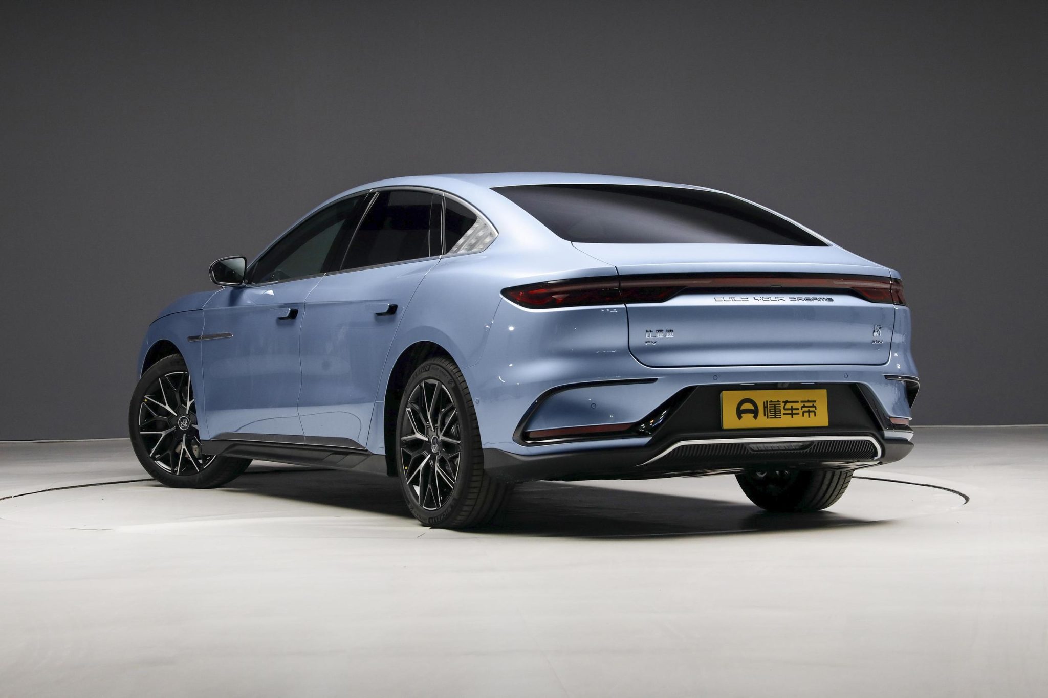 BYD ประเทศฟิลิปปินส์ เปิดตัว Dolphin , TANK , HAN EV ใหม่ - รถใหม่ ...