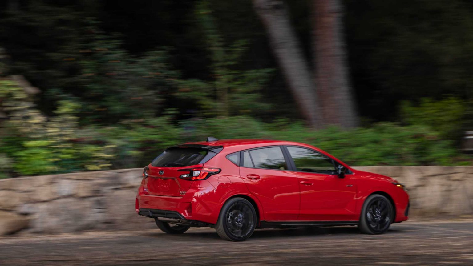 Subaru Impreza ใหม่ พร้อม RS Trim สปอร์ต 182 แรงม้า ก่อนขายในสหรัฐฯ