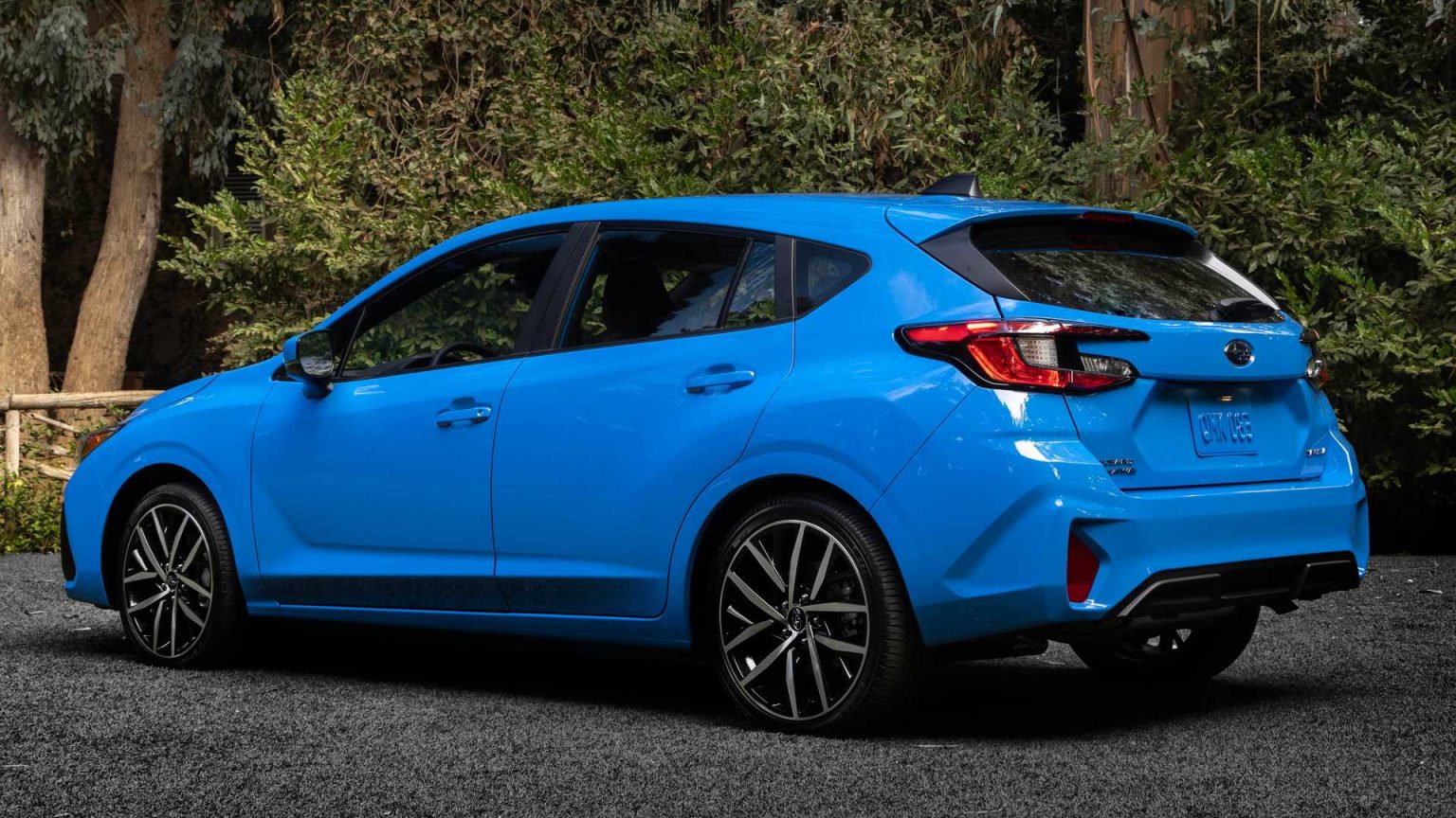 Subaru Impreza ใหม่ พร้อม RS Trim สปอร์ต 182 แรงม้า ก่อนขายในสหรัฐฯ