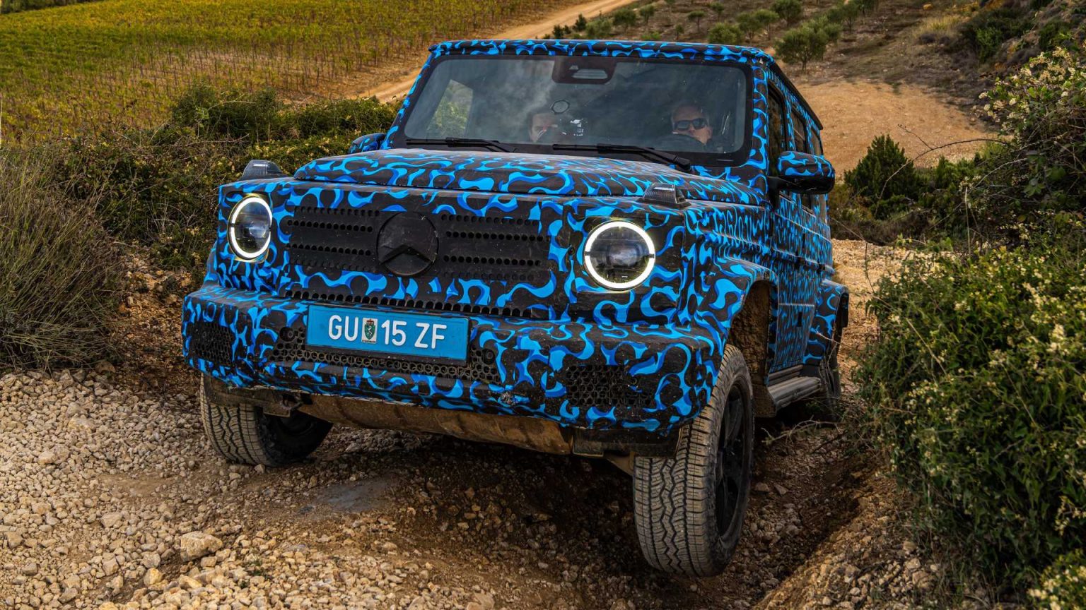ทดสอบวิ่งออฟโรดไฟฟ้า Mercedes-Benz EQG ก่อนเปิดตัวในปี 2024 - รถใหม่ ...