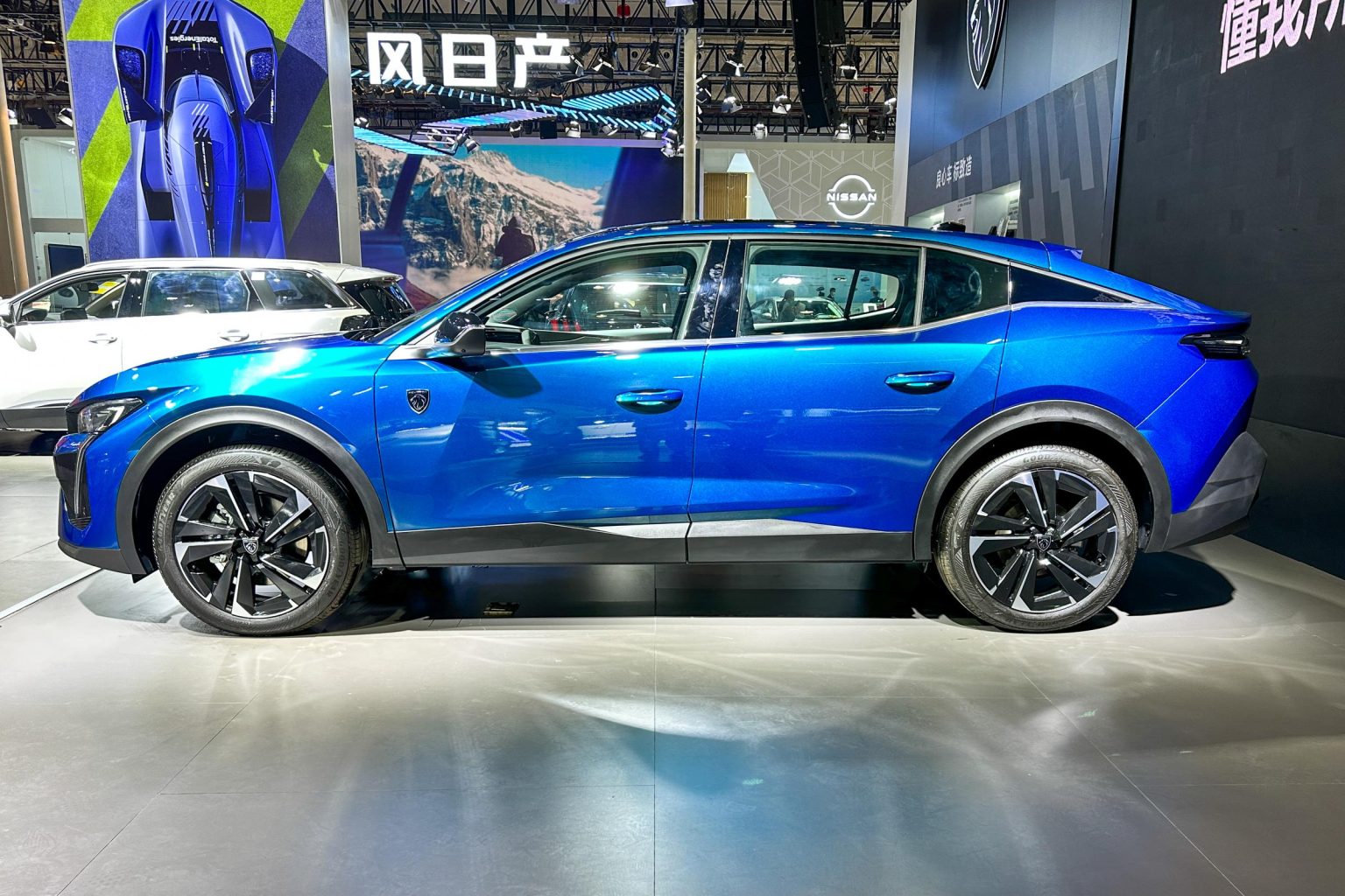 เปิดขายจีน 726,000 บาท Dongfeng Peugeot 408X 1.6T 175 แรงม้า