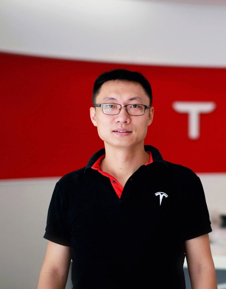 Tom Zhu ขึ้นตำแหน่งรองประธานธุรกิจยานยนต์ Tesla Global เป็นรองเพียง ...