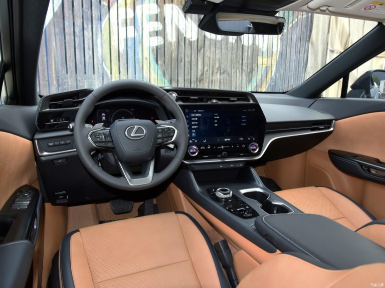 เปิดขายจีน 1.85 - 2.30 ล้านบาท LEXUS RZ EV 520 กม./ชาร์จ CLTC - รถใหม่ ...