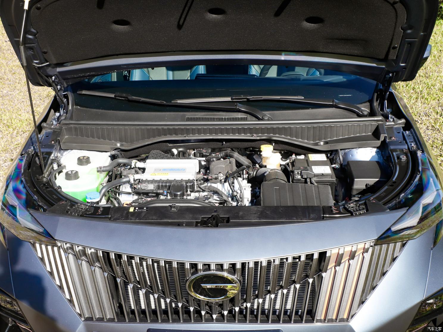 GAC Trumpchi GS3 Shadow Speed เปิดราคา 440,000 - 560,000 บาทในจีน 1.5T ...