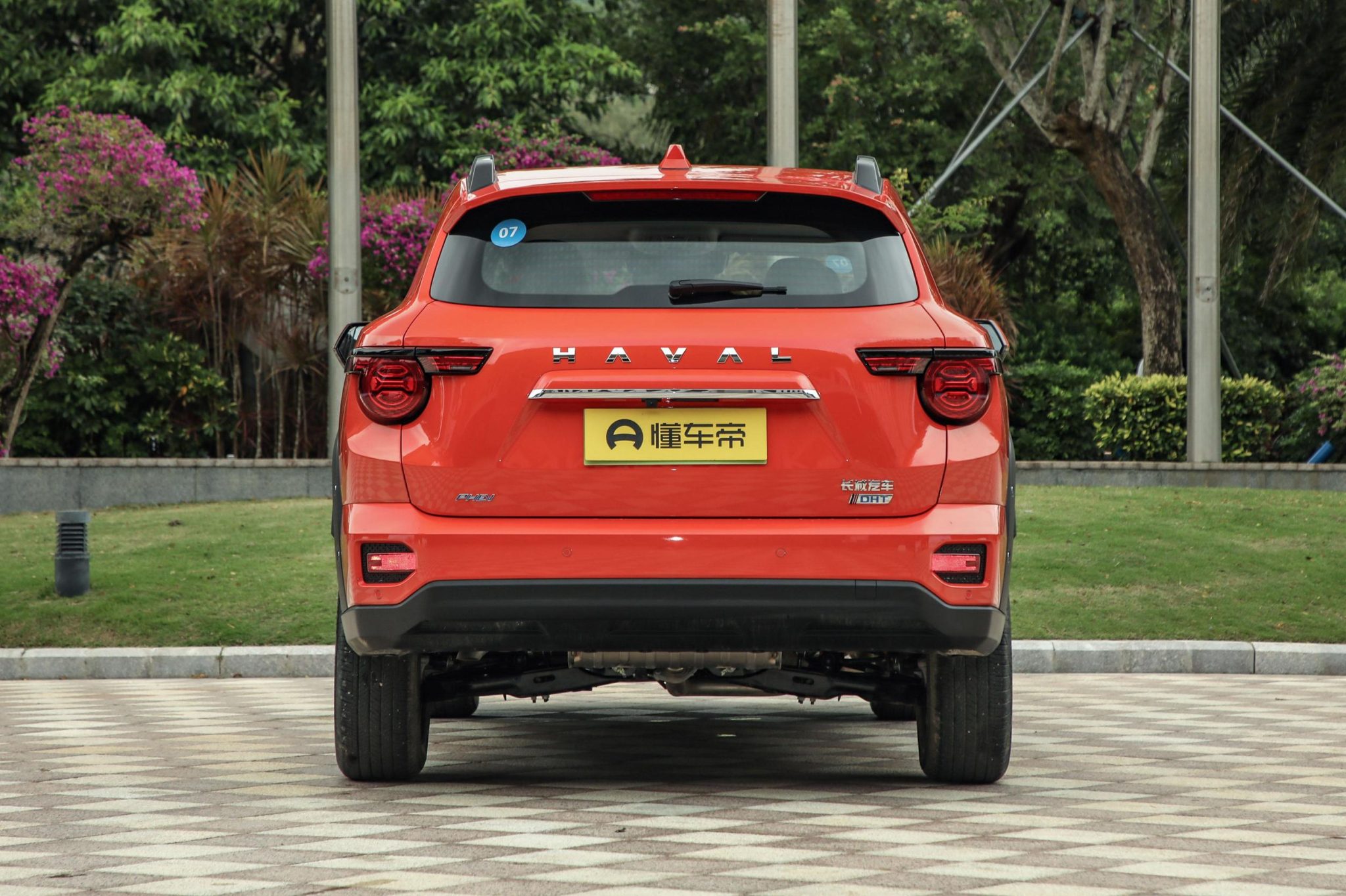 ประหยัดน้ำมัน 54 กม./ลิตร WLTC ในจีน Haval H-Dog SUV ปลั๊กอินไฮบริด 854,000 - 904,000 บาท - รถ ...