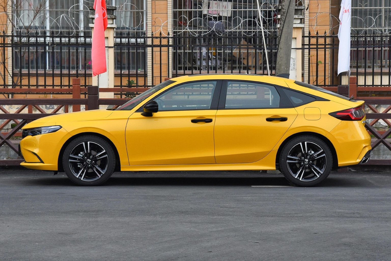 เปิดราคาในจีน 711,000 - 930,000 บาท Honda INTEGRA HATCHBACK อีกร่างของ ...