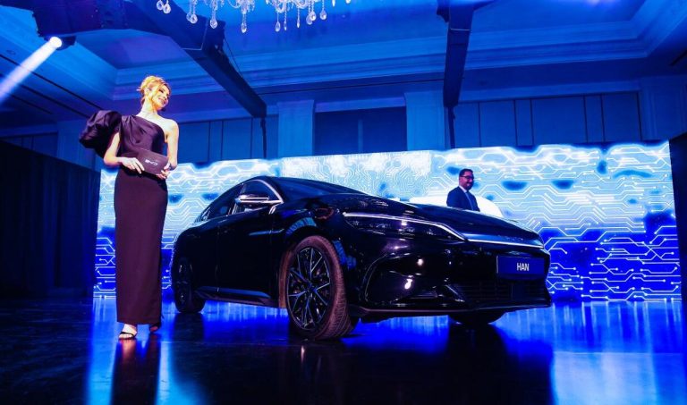 BYD เปิดตัวรถยนต์ไฟฟ้า 4 รุ่น HAN , TANK , ATTO 3 , Dolphin ในจอร์แดน ...