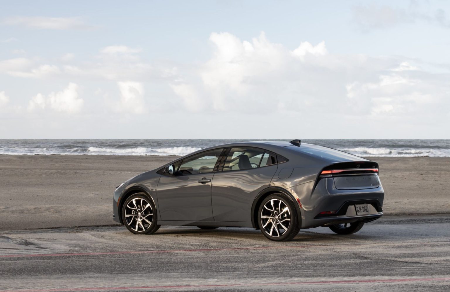 เรียกคืน TOYOTA PRIUS HEV (Prius Prime) รุ่นปี 2023-2024 ทั่วโลก เหตุ ...