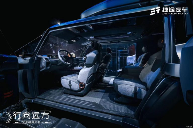 Jetour T-3 ออฟโรดปลั๊กอินไฮบริด วิ่งได้ 1,400 กม./ถังน้ำมัน ต้นแบบในจีน ...