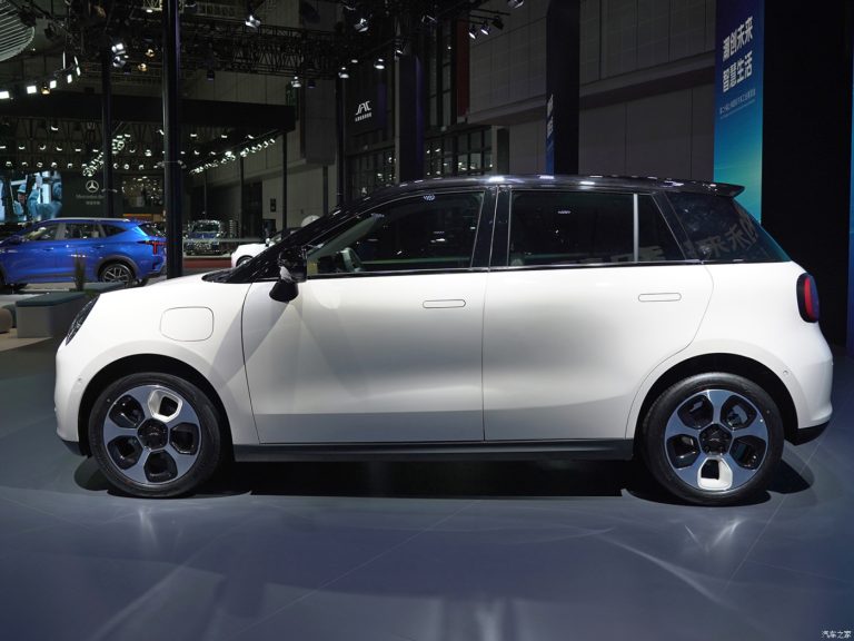 JAC Y3 ไฟฟ้าวิ่งได้ 405 - 505 กม./ชาร์จ CLTC เปิดราคาในจีน 437,000 ...