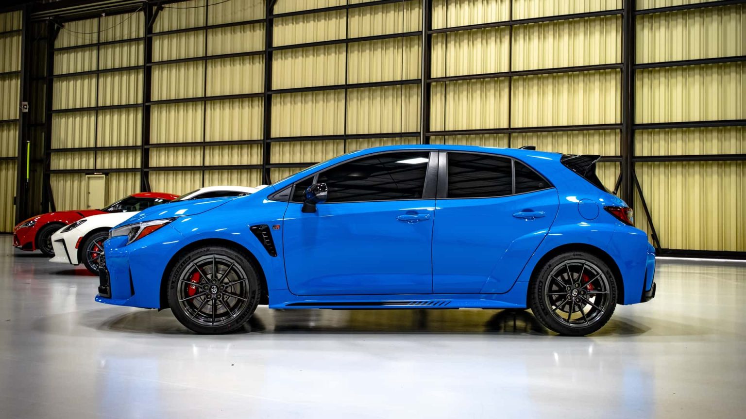 Toyota GR Corolla Circuit Edition Blue Flame 2024 ใหม่ เตรียมขายในสหรัฐ ...