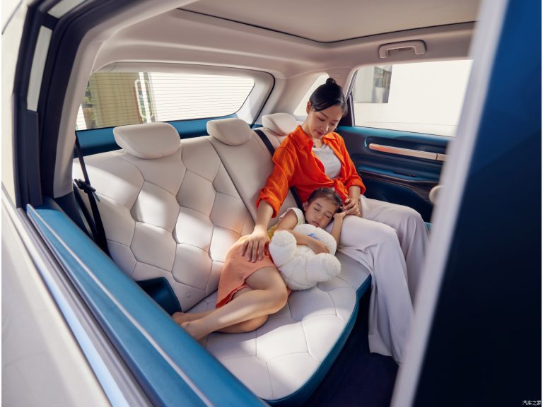 Baojun Yunduo 360 - 460 กม./ชาร์จ CLTC ขายจีน 464,000 - 600,000 บาท คู่แข่ง BYD Dolphin - รถใหม่ ...