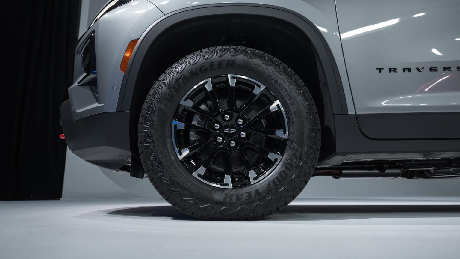 ภาพคันจริง NEW Chevrolet Traverse SUV 8 ที่นั่ง 3 แถว 2.5T 315 แรงม้า ...