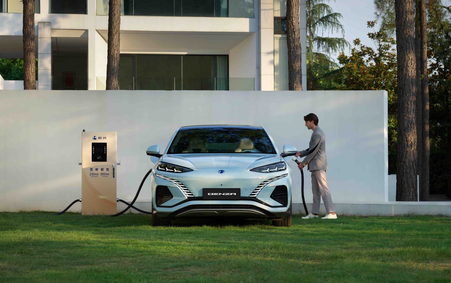 ยอดจองกว่า 20,000 คัน DENZA N7 EV เปิดขายจีน 1.45 - 1.83 ล้านบาท 630 - 702 กม./ชาร์จ CLTC - รถ ...