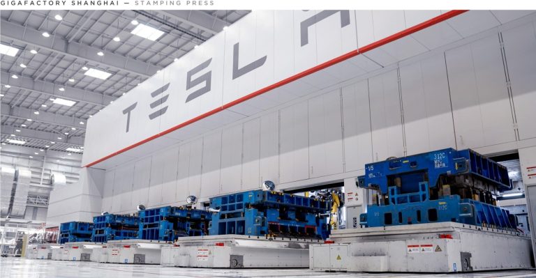 40 วินาทีออกจากโรงงาน 1 คัน TESLA Gigafactory Shanghai ในจีน - รถใหม่ ...