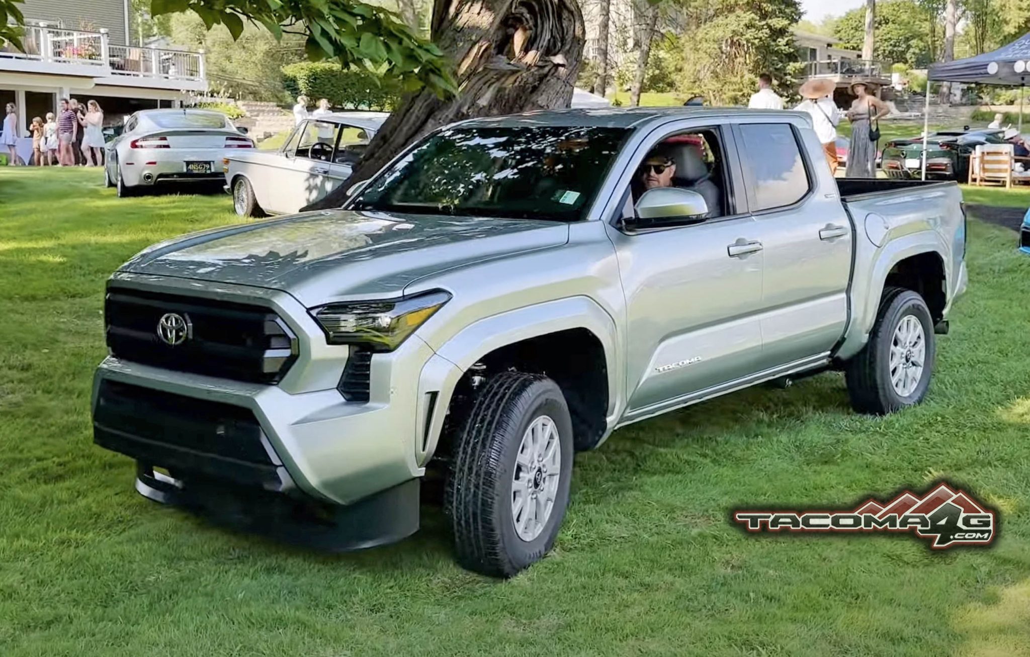เช่าเดือนละ 12,700 บาทในสหรัฐฯ TOYOTA TACOMA SR5 2.4T 270 แรงม้า - รถ ...