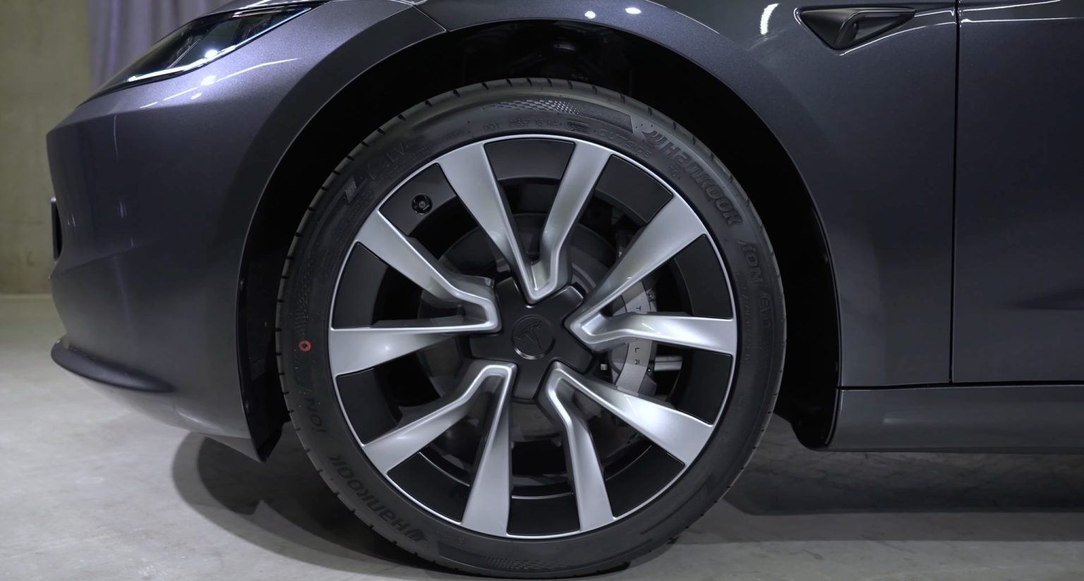 ลดราคาในไทย 160,000 บาท Tesla Model 3 Refresh ราคา 1,439,000 ...