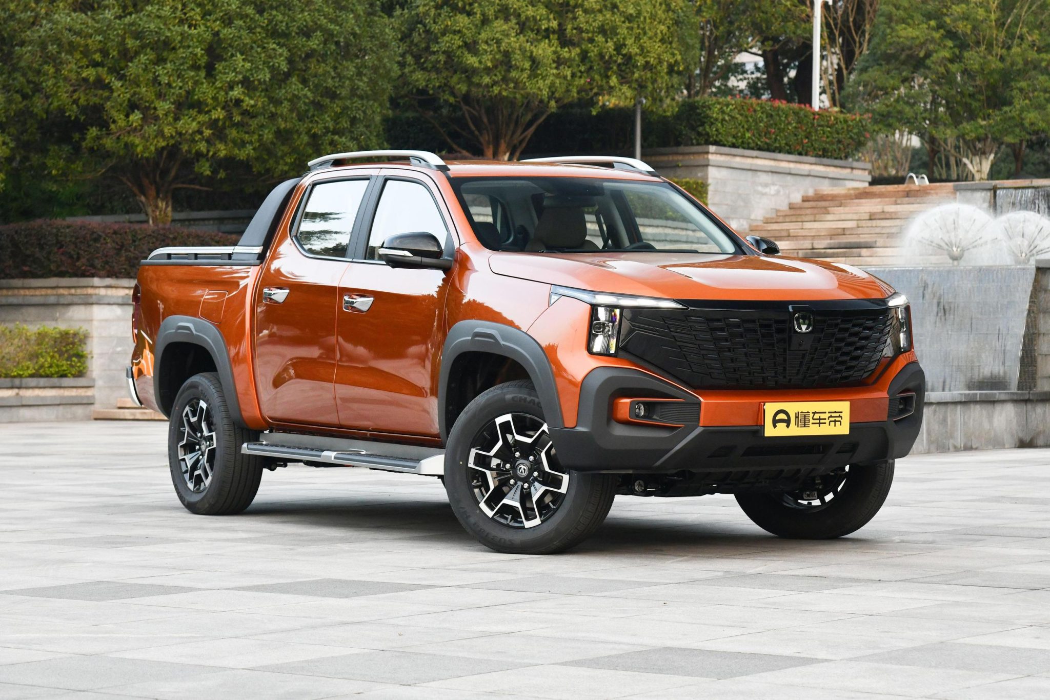 Peugeot Landtrek กระบะขนาดกลาง บนพื้นฐาน Changan Kaicene F70 โฉมใหม่ ...