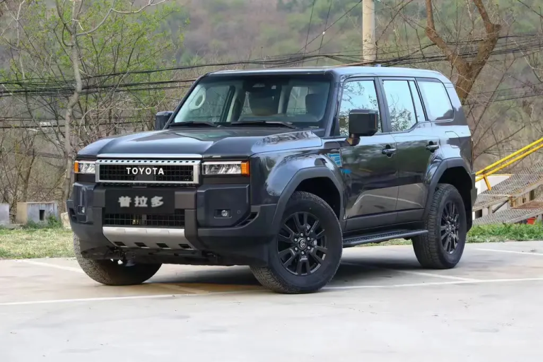เดือนแรกขายได้ 1,997 คันในจีน TOYOTA Land Cruiser PRADO 250 ราคา 2.12 ...