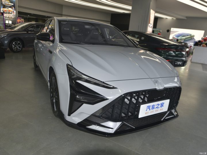 ลดราคา 100,000 บาทในจีน MG 6 XLINE รุ่นพิเศษ เหลือ 535,000 บาท - รถใหม่ ...