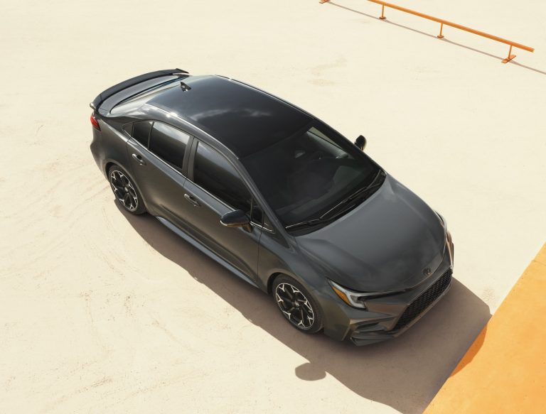 TOYOTA Corolla FX Special Edition เพิ่มจอ 10.5 นิ้วสีตัวถังใหม่ ในสหรัฐ ...