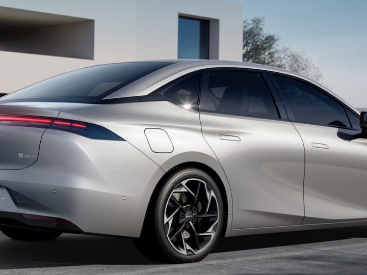 ข่าวรถ AION - รถใหม่วันนี้ ข่าวรถยนต์ EV ราคารถยนต์ไฟฟ้า และ สันดาป