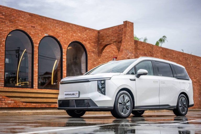 ลดราคาในไทย 370,000 บาท MG MAXUS 7 MPV ไฟฟ้า 570 กม./ชาร์จ NEDC เหลือ 1,399,000 บาท - รถใหม่ ...