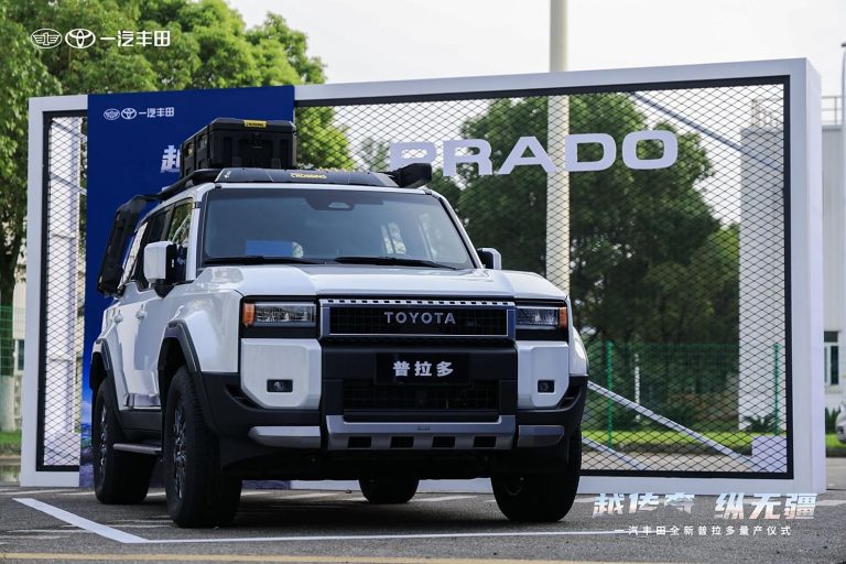 เดือนแรกขายได้ 1,997 คันในจีน TOYOTA Land Cruiser PRADO 250 ราคา 2.12 ...