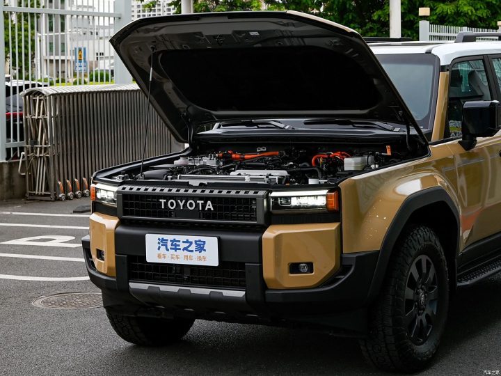 เดือนแรกขายได้ 1,997 คันในจีน TOYOTA Land Cruiser PRADO 250 ราคา 2.12 ...
