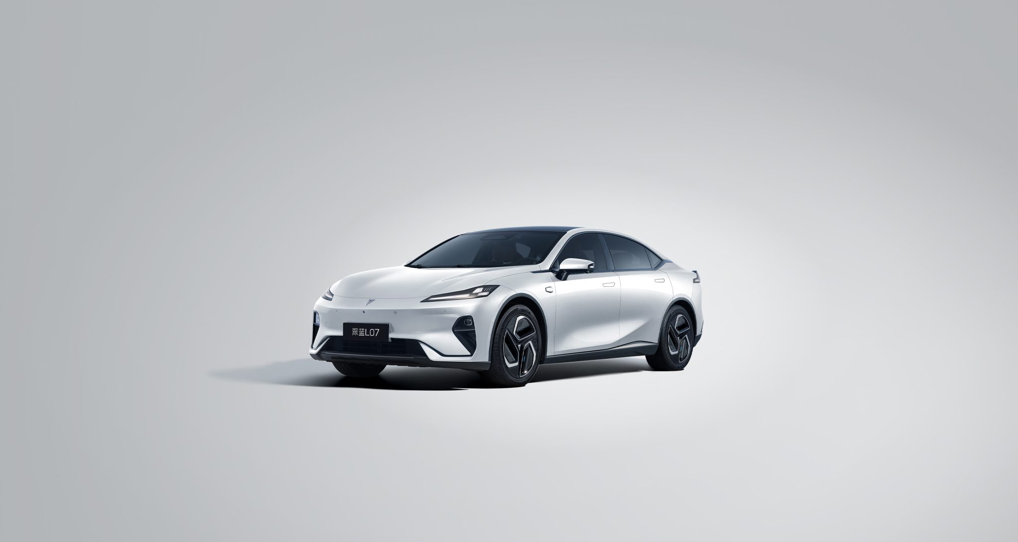 เปิดขายจีน 612,000 - 702,000 DEEPAL L07 ไมเนอร์เช้นจ์ มีทั้ง REEV และ ...