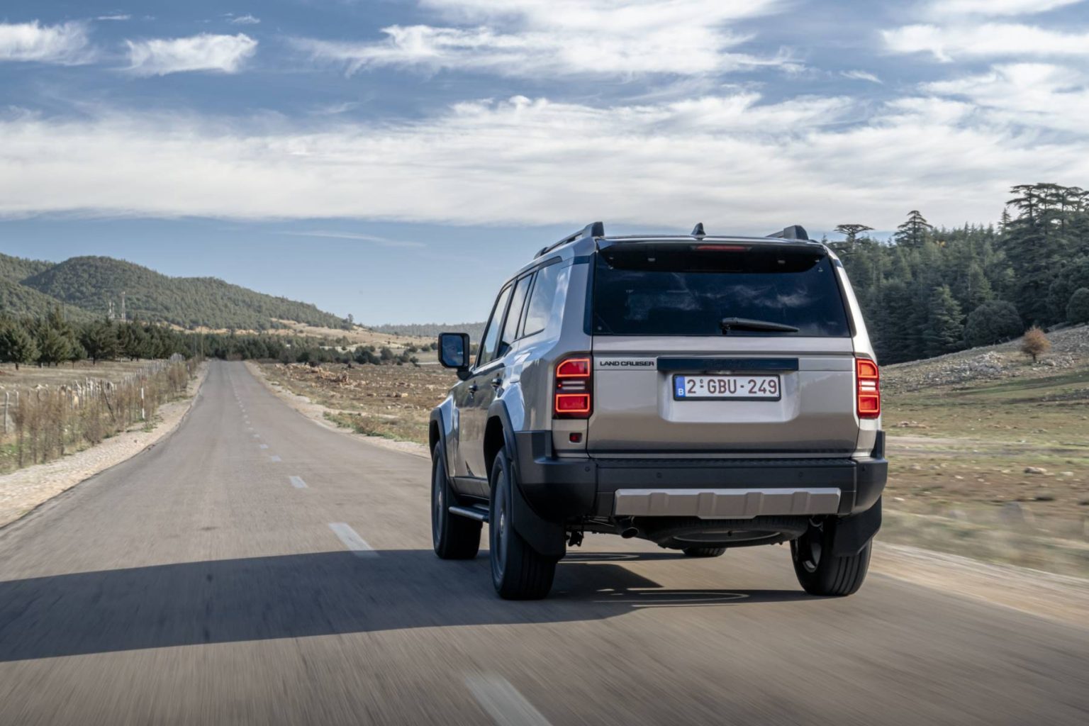 TOYOTA LAND CRUISER PRADO 250 ดีเซล HYBRID 48V เปิดตัวในยุโรป - รถใหม่ ...