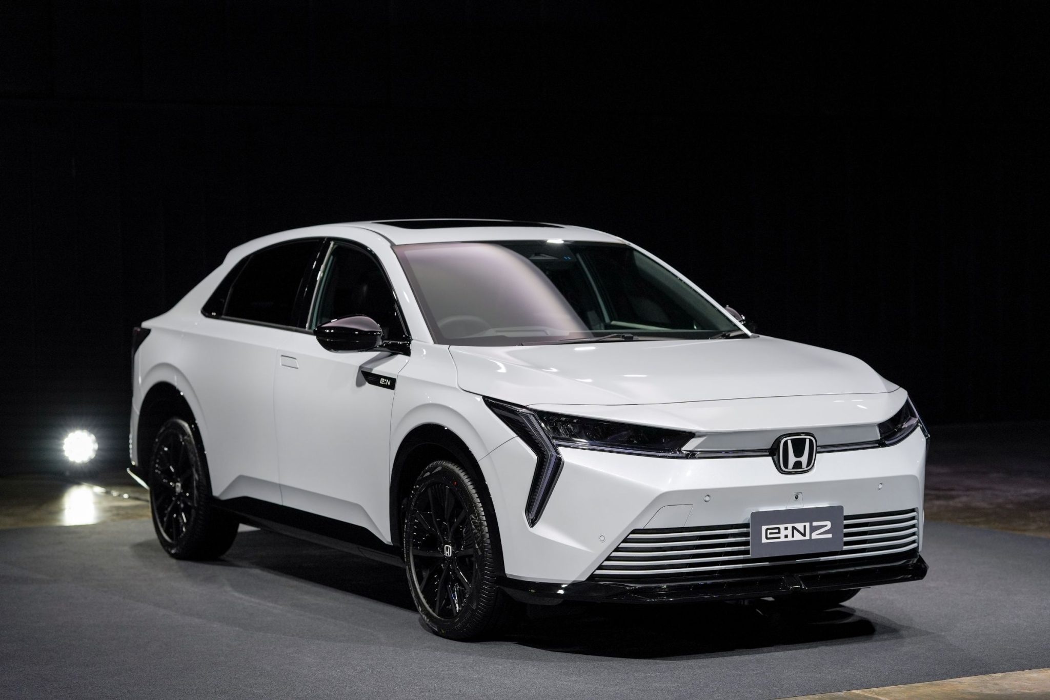 เปิดราคา 1,429,000 บาท Honda eN2 SUV ไฟฟ้า 100% วิ่ง 530 กม./ชาร์จ NEDC ...