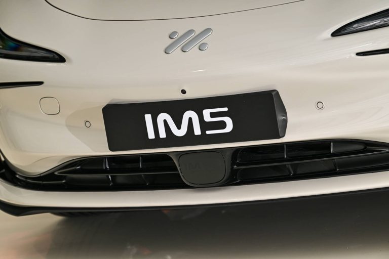 เปิดขายไทย! ราคา 1,449,000 บาท MG IM5 มีรุ่นเดียว วิ่งไกล 860 กม./ชาร์จ ...